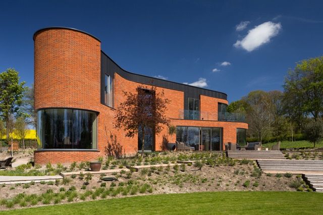 House Extensions in Basingstoke and Hook | DLP Associates (Buildings) LTD